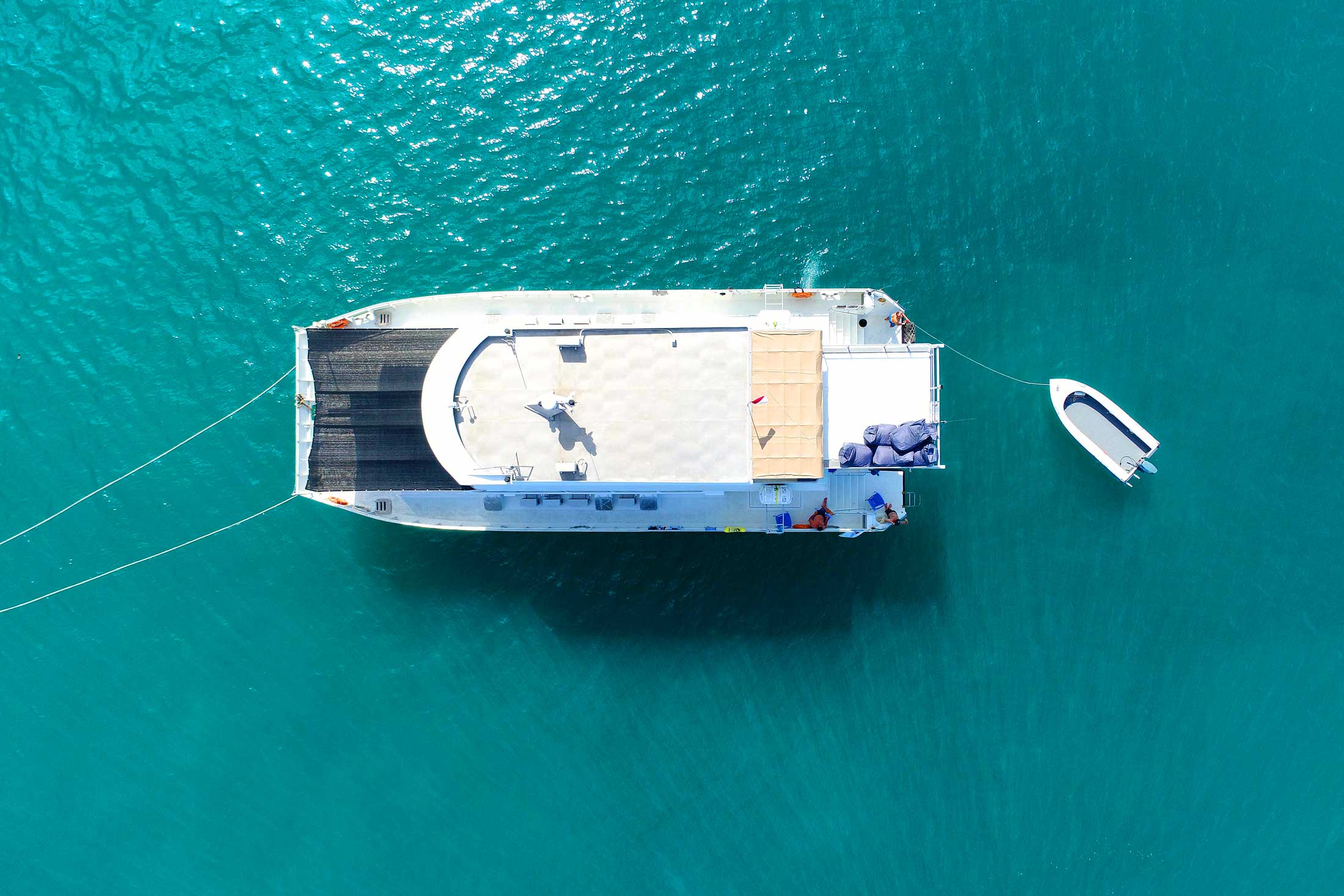 Crystal Clear Mentawai Surf Trip Boat Charter